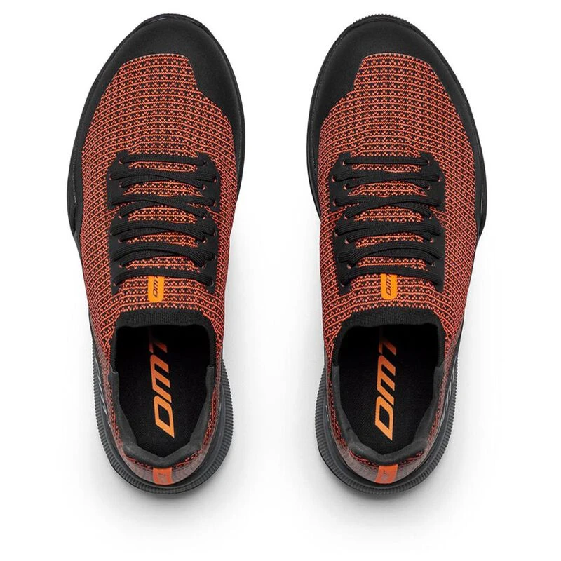 DMT FK10 Enduro Cycling Shoes (Coral/Black) | Sportpursuit.com